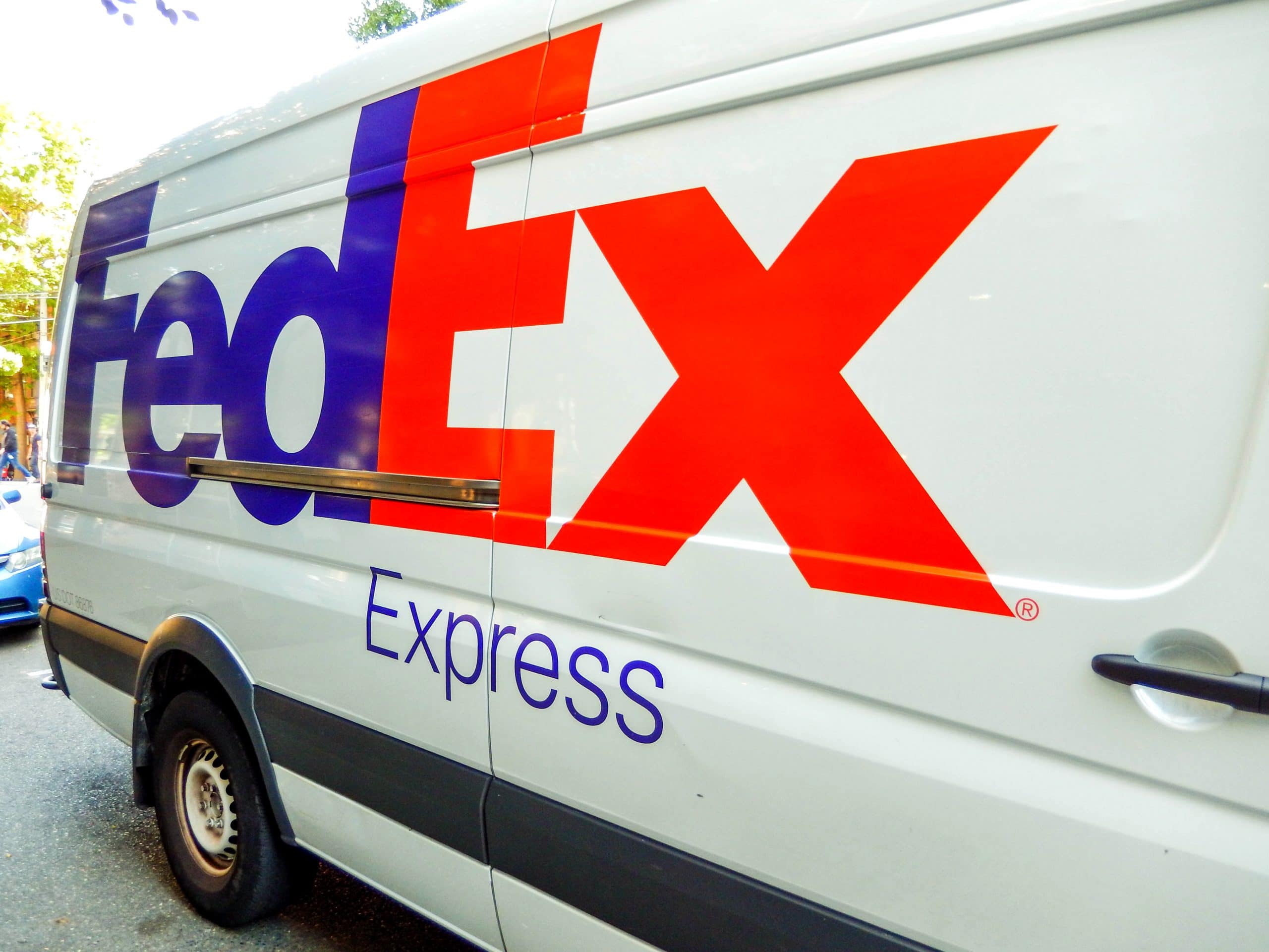 Your FedEx Delivery Person Might Be a Cop - Mary Beth Harrell Law Firm